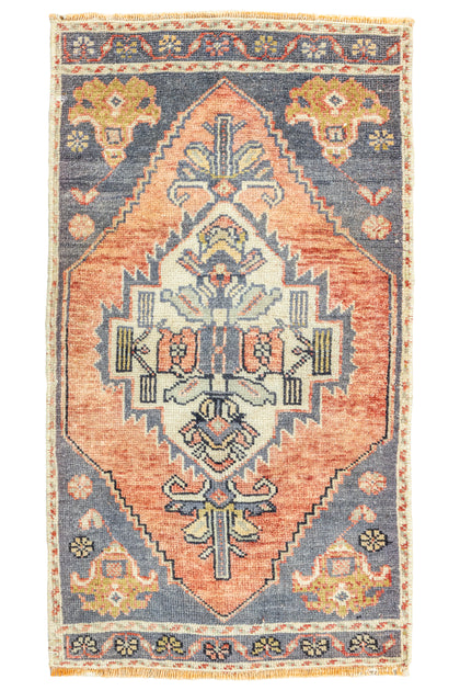 Available Rugs – District Loom