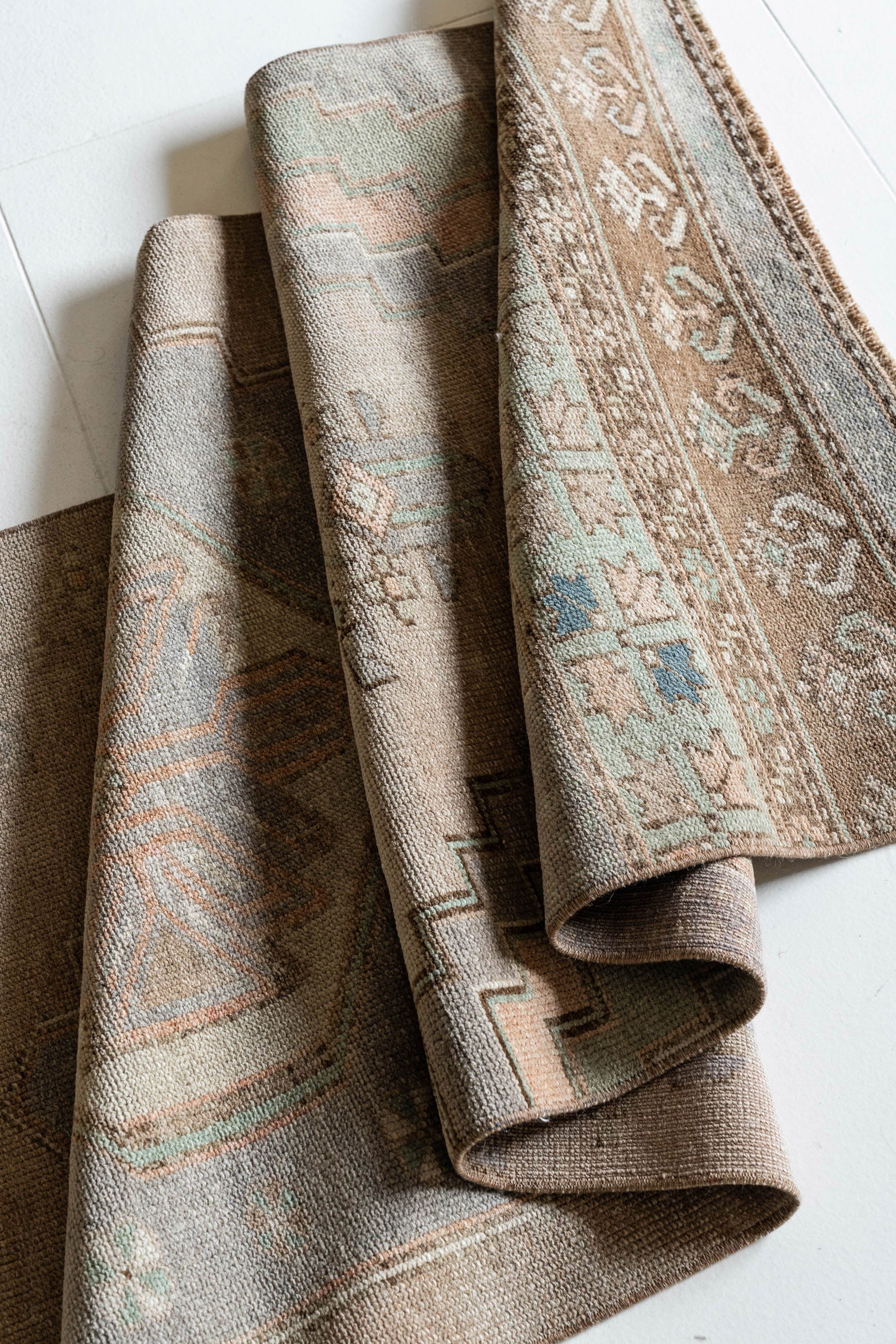 District Loom Vintage Turkish Anatolian Runner Rug No. 365 | 2'8 x 8'6