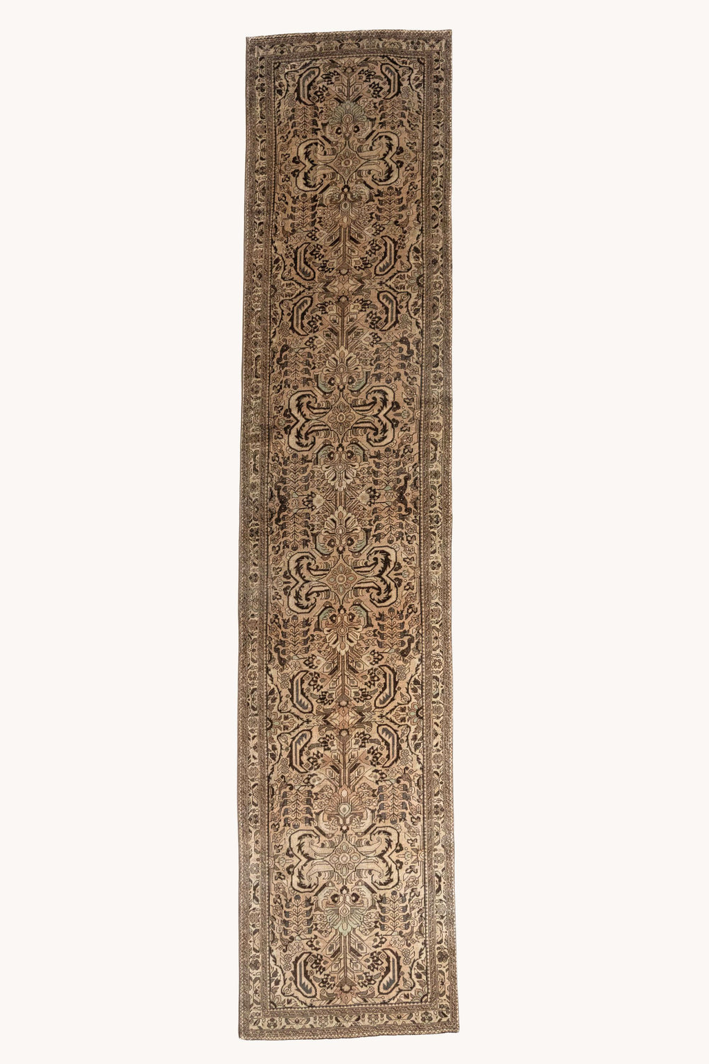 Ryegate | 2'10 x 12'10 – District Loom